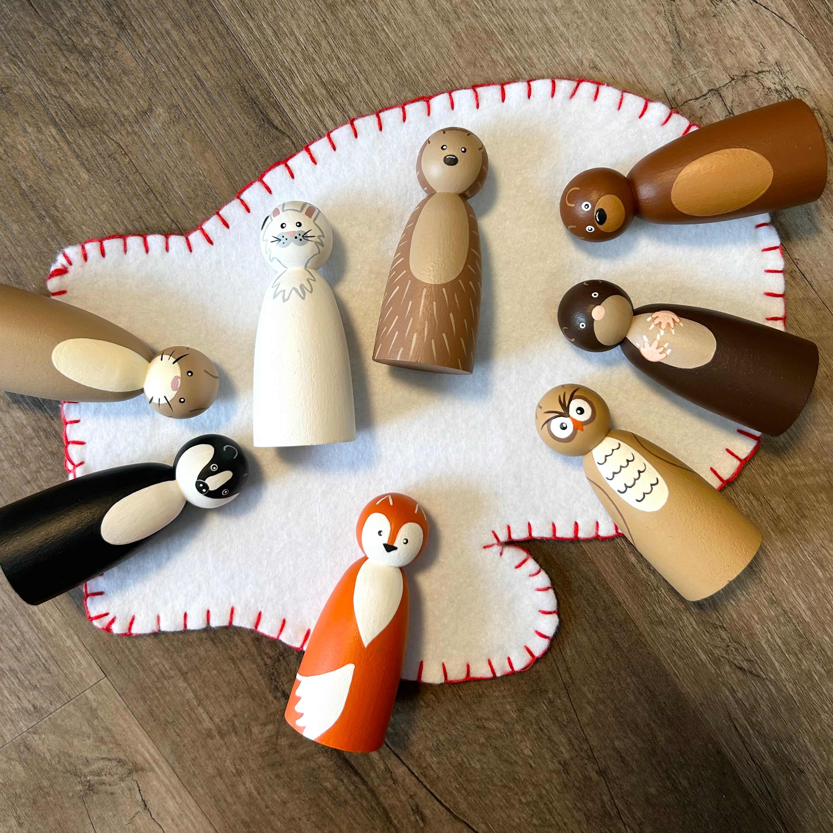 The Mitten Story Peg Set – Pine and Peonies Shoppe